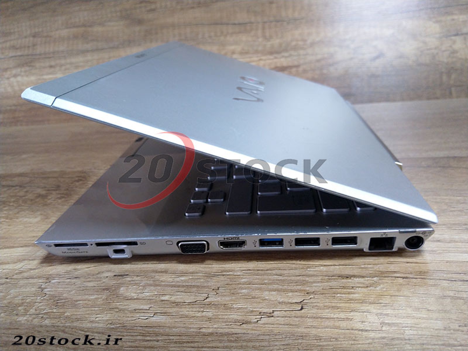 لپ تاپ قیمت مناسب استوک سونی مدل Sony-VPCSA با پردازنده i5 و نسل 2