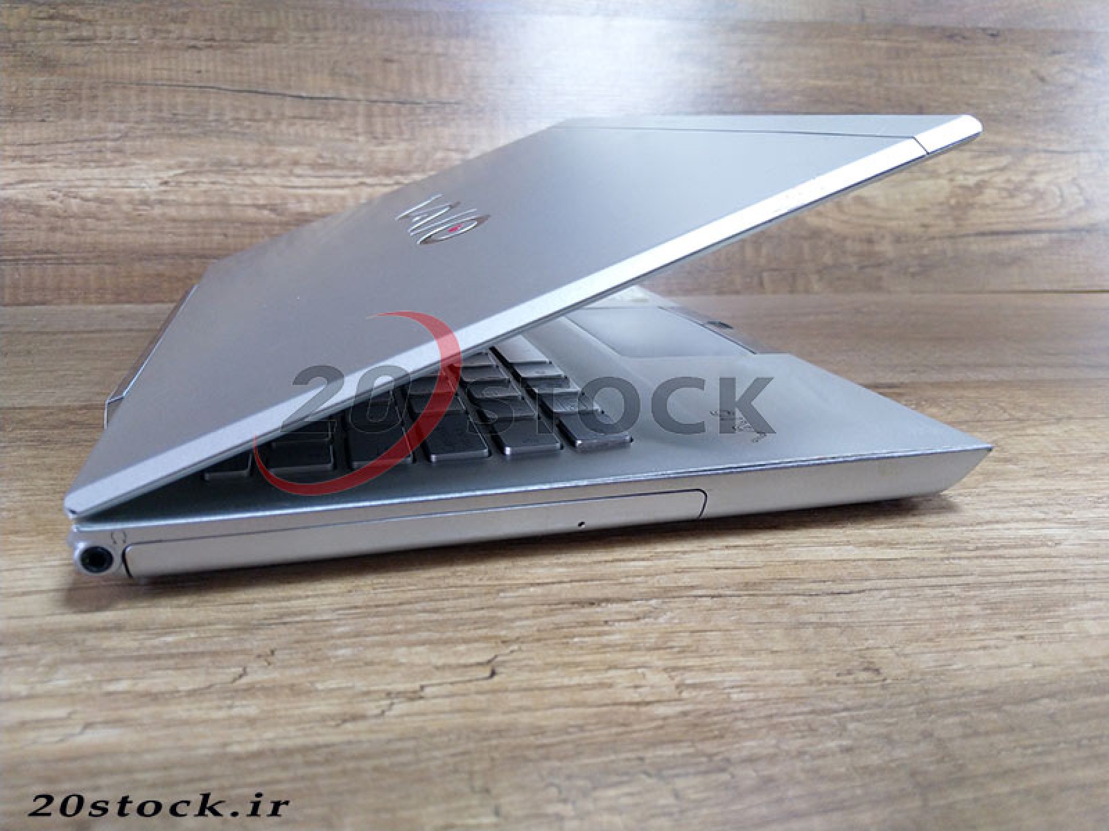 لپ تاپ قیمت مناسب استوک سونی مدل Sony-VPCSA با پردازنده i5 و نسل 2